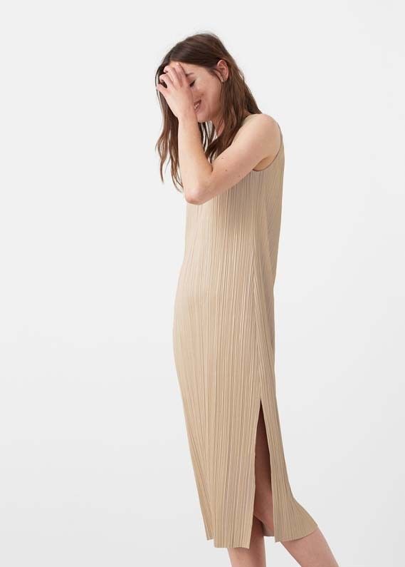 Every Girl Needs to Know This 2-Step Shopping Rule | Who What Wear