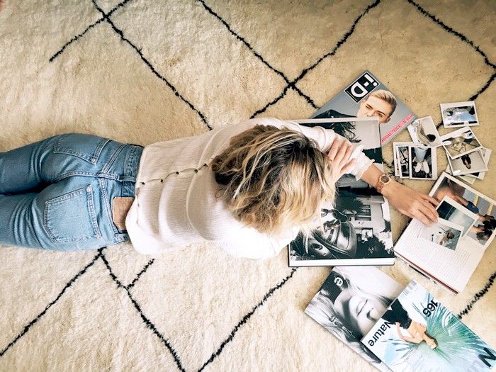 This Blogger Makes a Cool Case for the Button-Back Top | Who What Wear