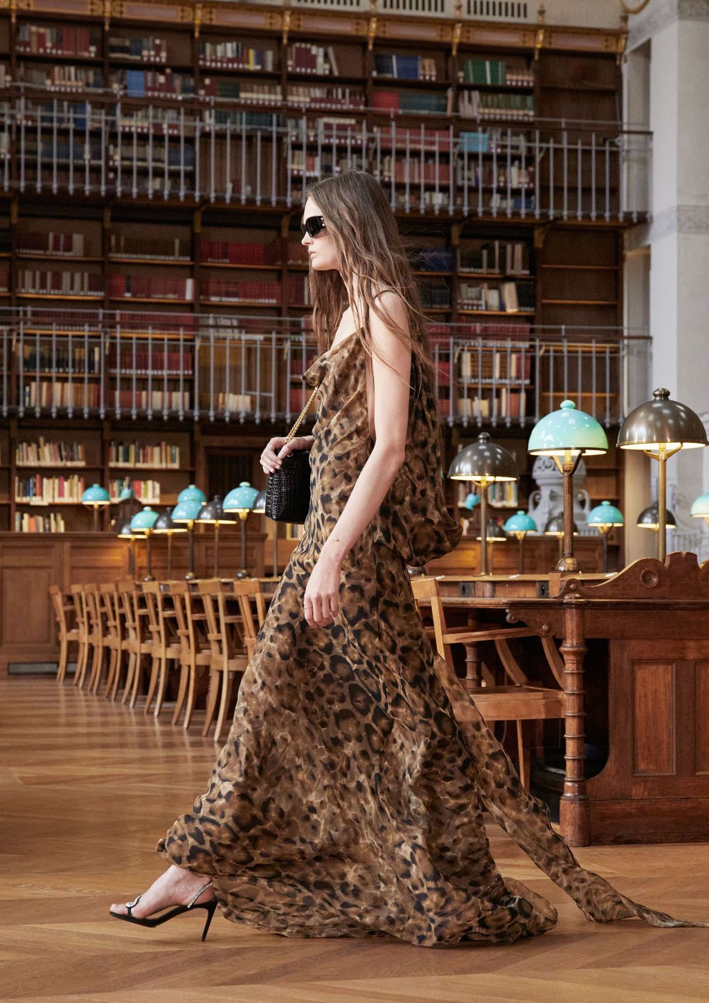 How to Wear Leopard Print: 10 Animal-Print Outfits for 2024 | Who What ...