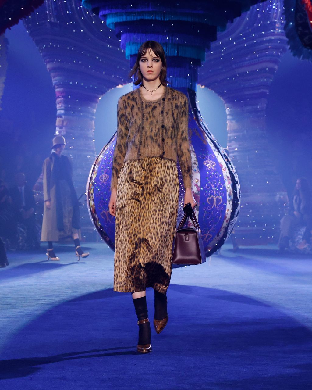 How to Wear Leopard Print: 10 Animal-Print Outfits for 2024 | Who What ...