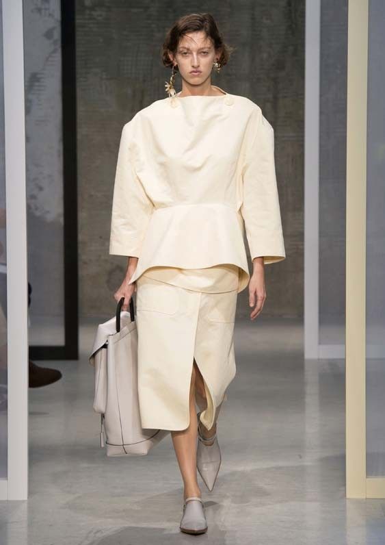 Marni's Spring Collection Puts a Fresh Spin on Ladylike Dressing | Who ...