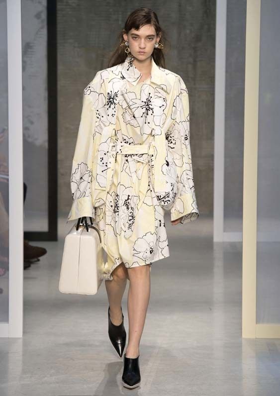 Marni's Spring Collection Puts a Fresh Spin on Ladylike Dressing | Who ...