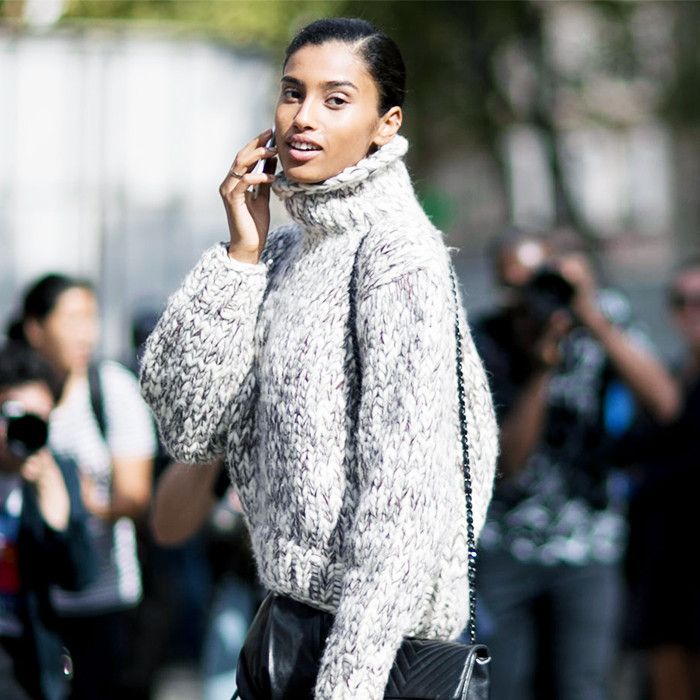 7 Model-Approved Ways to Take On Transitional Weather | Who What Wear