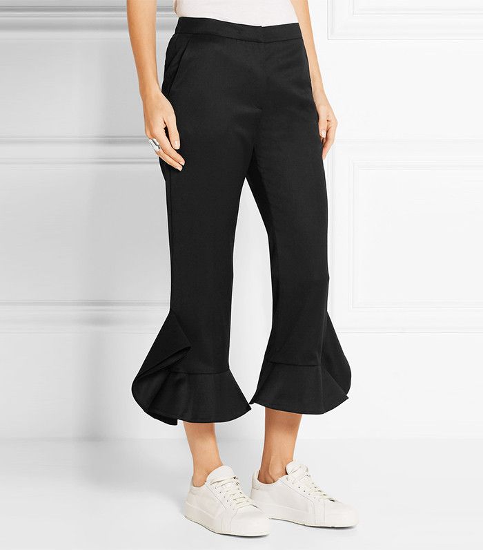This New Feel-Good Pant Trend Is Seriously Amazing | Who What Wear