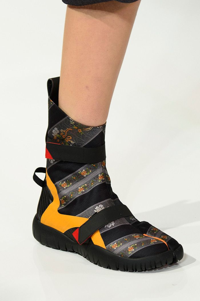 The Ugly-Chic Shoes We'll All Wear in 2017 | Who What Wear