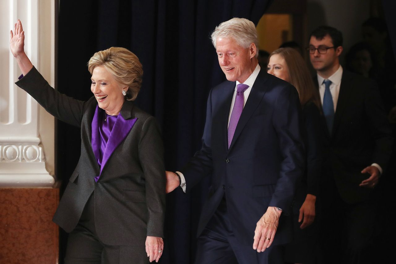 Did You Catch the Symbolism of Hillary Clinton's Purple Suit? | Who ...
