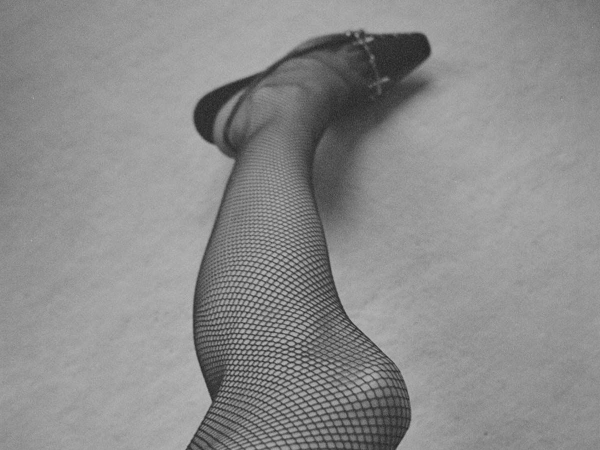 What Shoes to Wear With Tights: A Visual Guide | Who What Wear