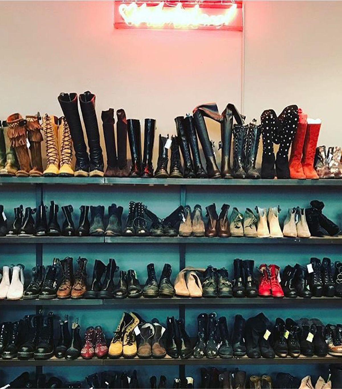 These Are the 8 Best Vintage Stores in L.A. | Who What Wear