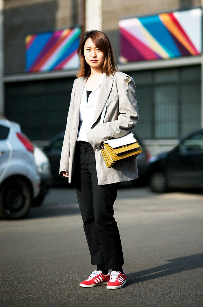 The Sneakers All Fashion Insiders Are Wearing Now | Who What Wear