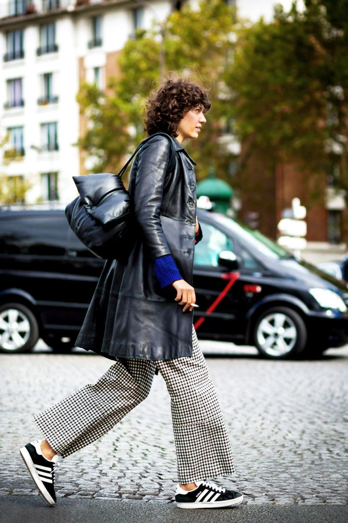 The Sneakers All Fashion Insiders Are Wearing Now | Who What Wear