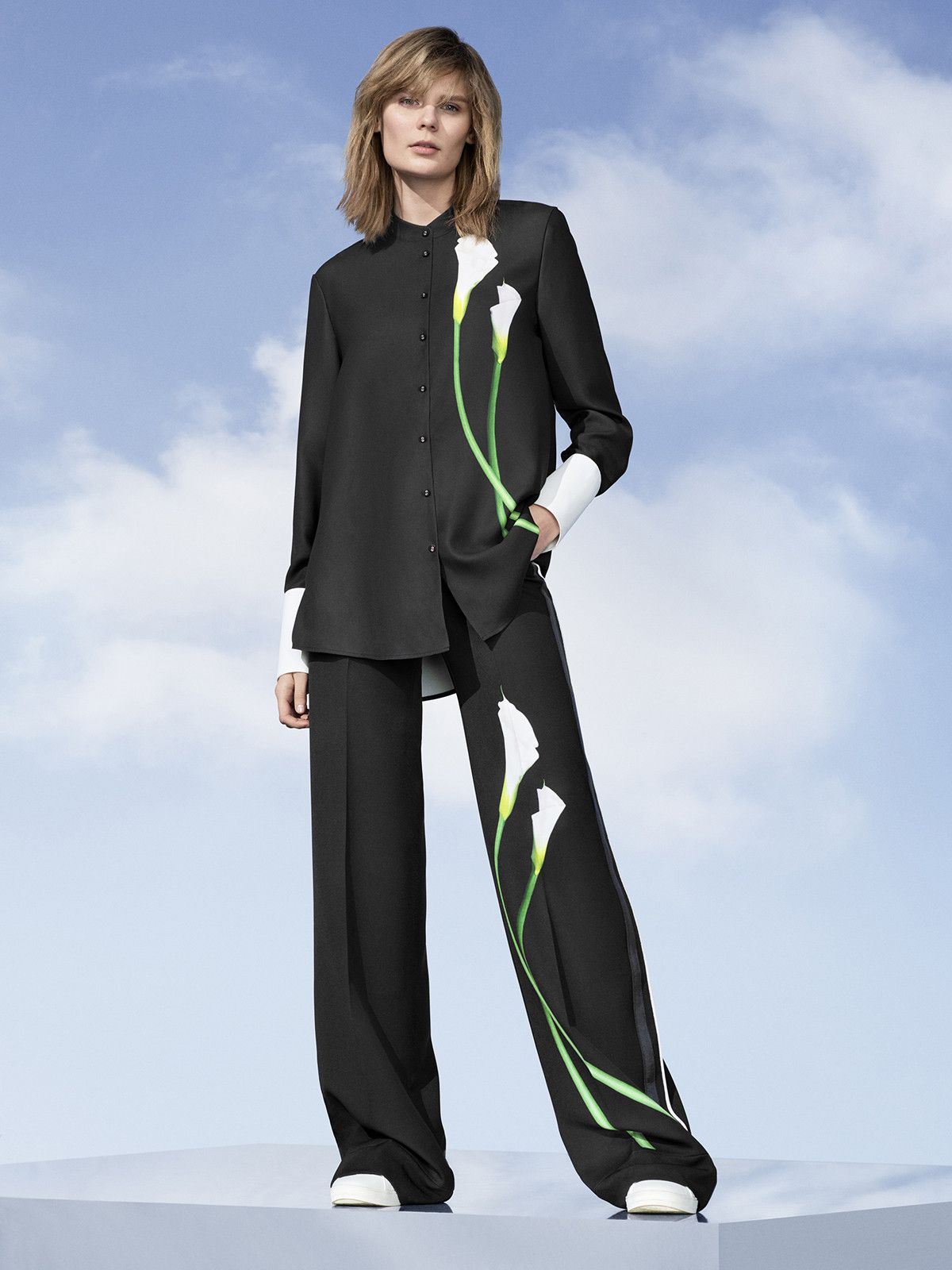 Victoria Beckham Just Modelled Her First-Ever High-Street Collection ...