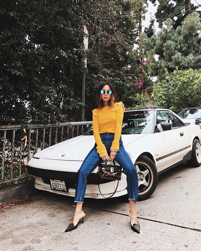 A Photographer Told Us the Photogenic Trick to Look Better on Instagram ...