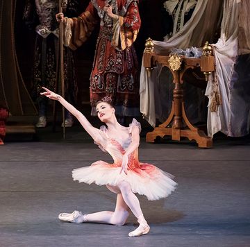 What Real Dancers Think About the "Ballerina Trend" | Who What Wear