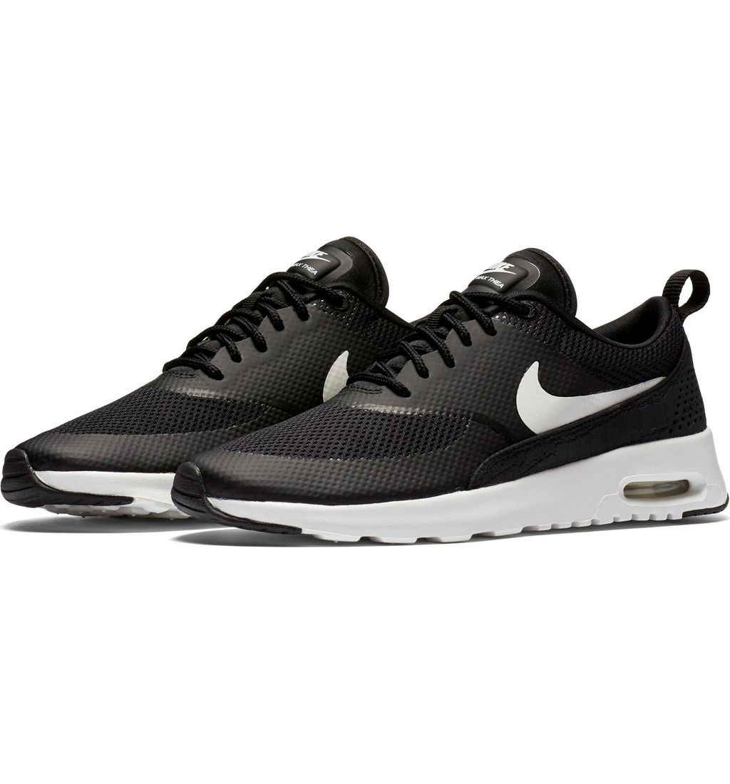 Popular Sneaker Styles in L.A. vs. NYC | Who What Wear