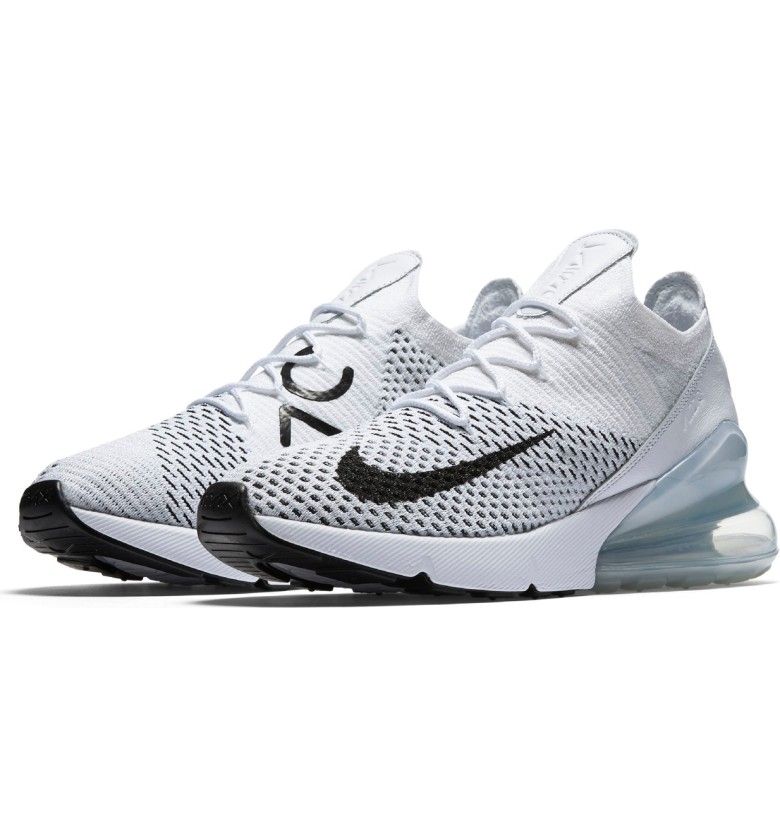 Popular Sneaker Styles in L.A. vs. NYC | Who What Wear
