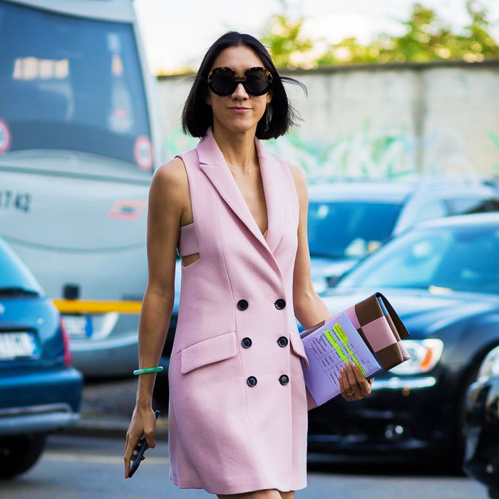 How to Shop Sample Sales Like a Fashion Editor | Who What Wear
