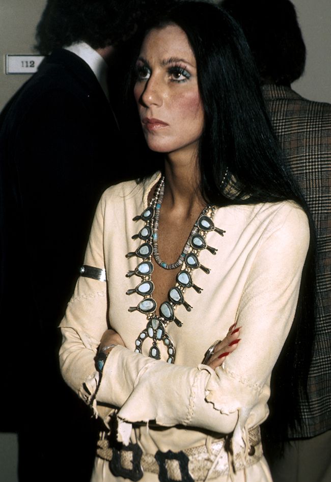 Cher's Retro Style Is Everything Right Now | Who What Wear