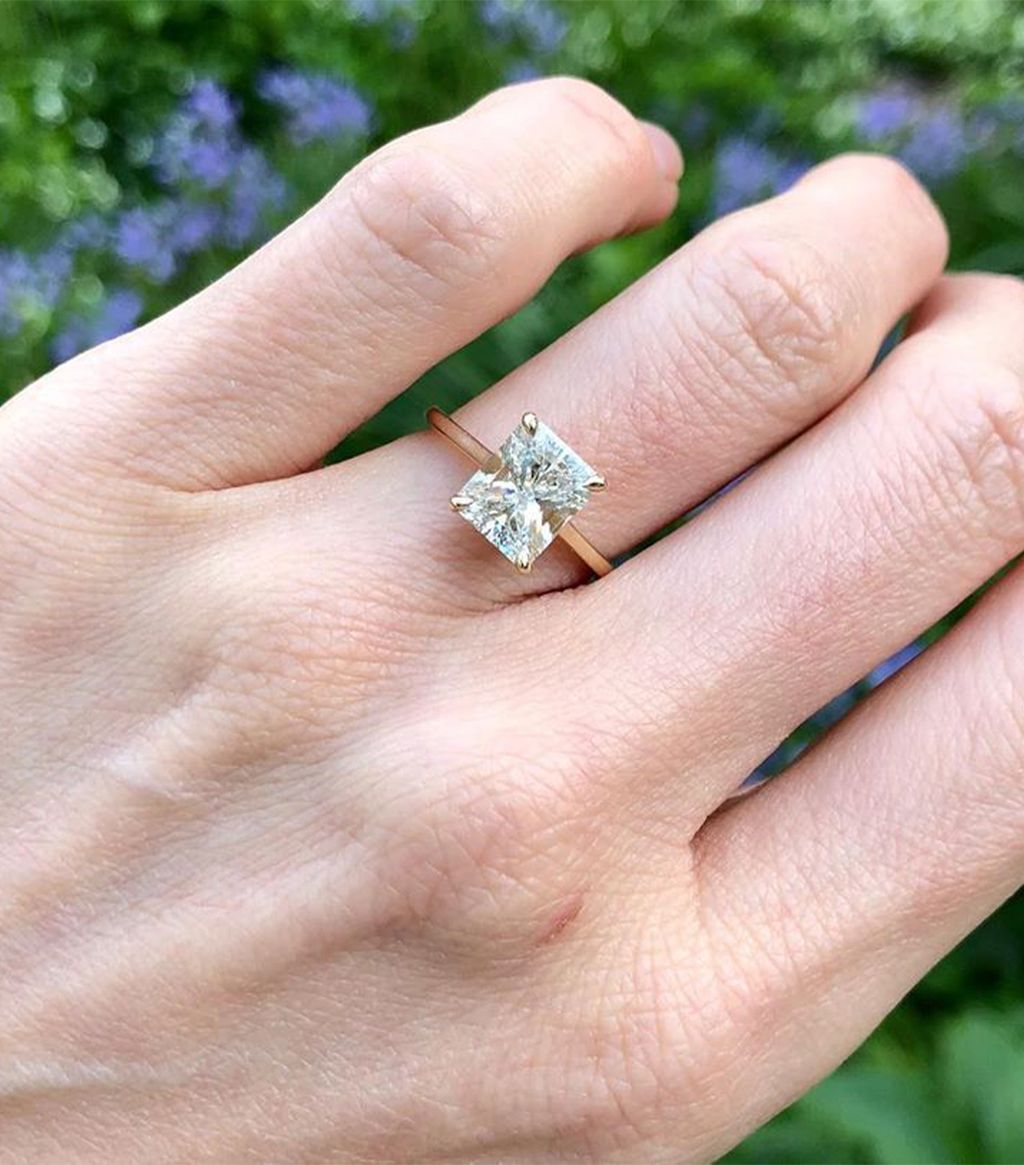 How to Tell a Real Diamond From a Fake: A Guide | Who What Wear