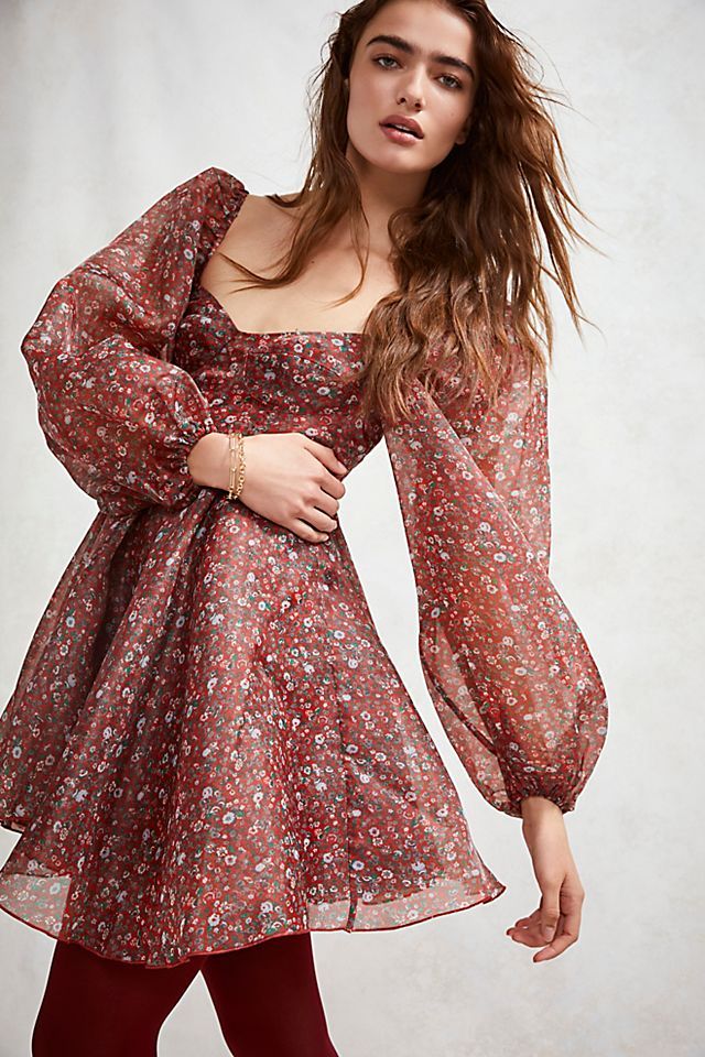 What to Wear to an October Wedding: 6 Outfit Ideas | Who What Wear UK