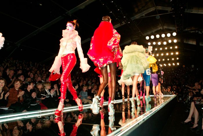 The History of Fashion Week in the Early 2000s | Who What Wear