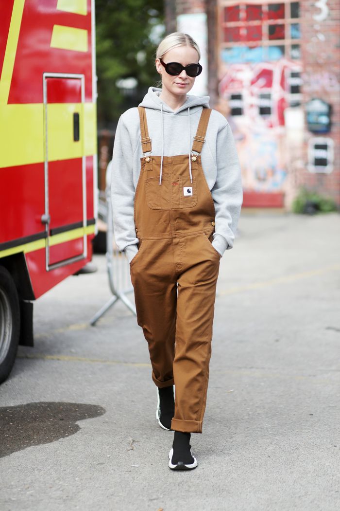 How to Wear a Sweatshirt the Fashion-Girl Way | Who What Wear