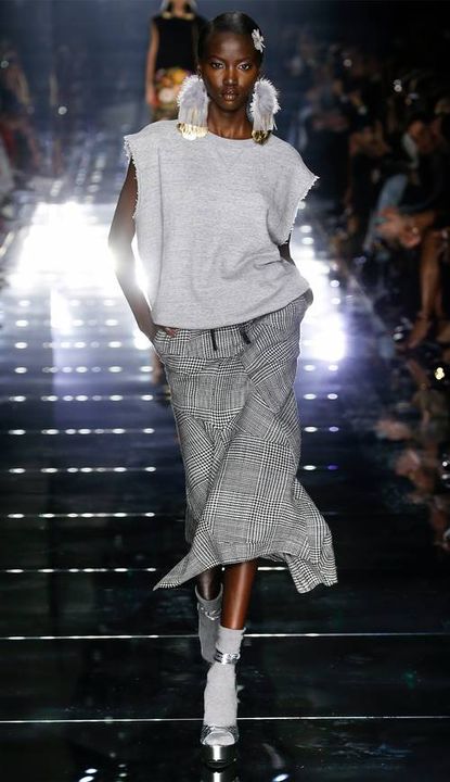 8 Gray Outfits to Wear Instead of All Black | Who What Wear