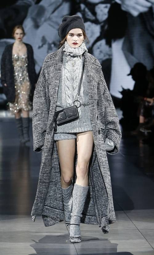 8 Gray Outfits to Wear Instead of All Black | Who What Wear