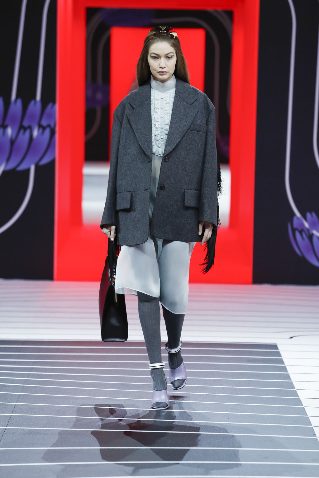 8 Gray Outfits to Wear Instead of All Black | Who What Wear