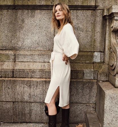 The Best Minimalist Fashion Blogs to Follow | Who What Wear