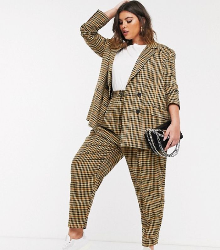 4 Must-Know Insider Tricks on Shopping ASOS Curve | Who What Wear