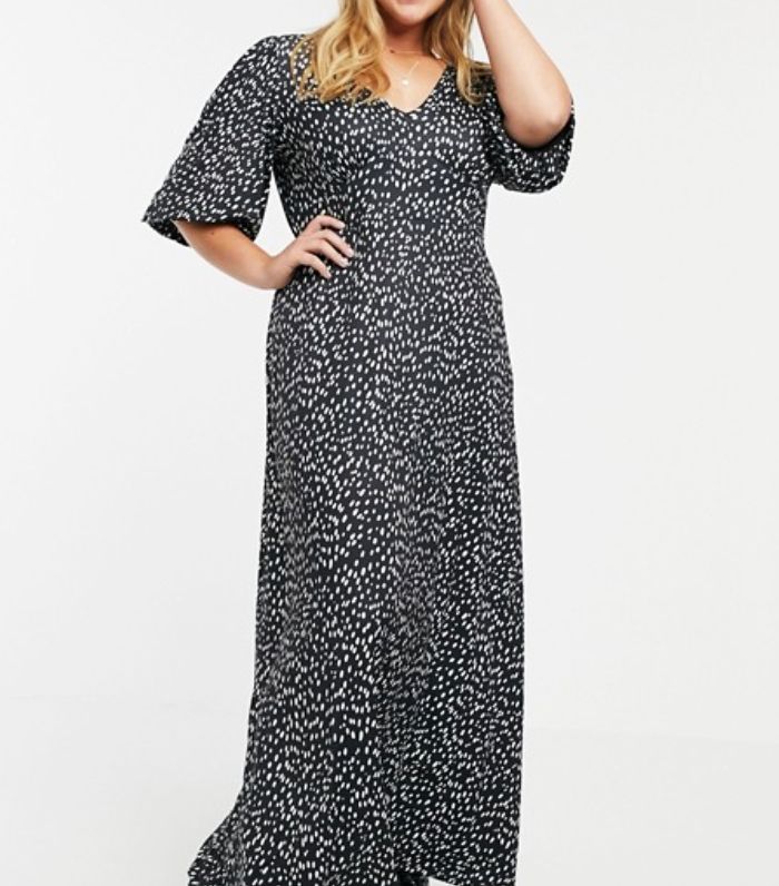 4 Must-Know Insider Tricks on Shopping ASOS Curve | Who What Wear
