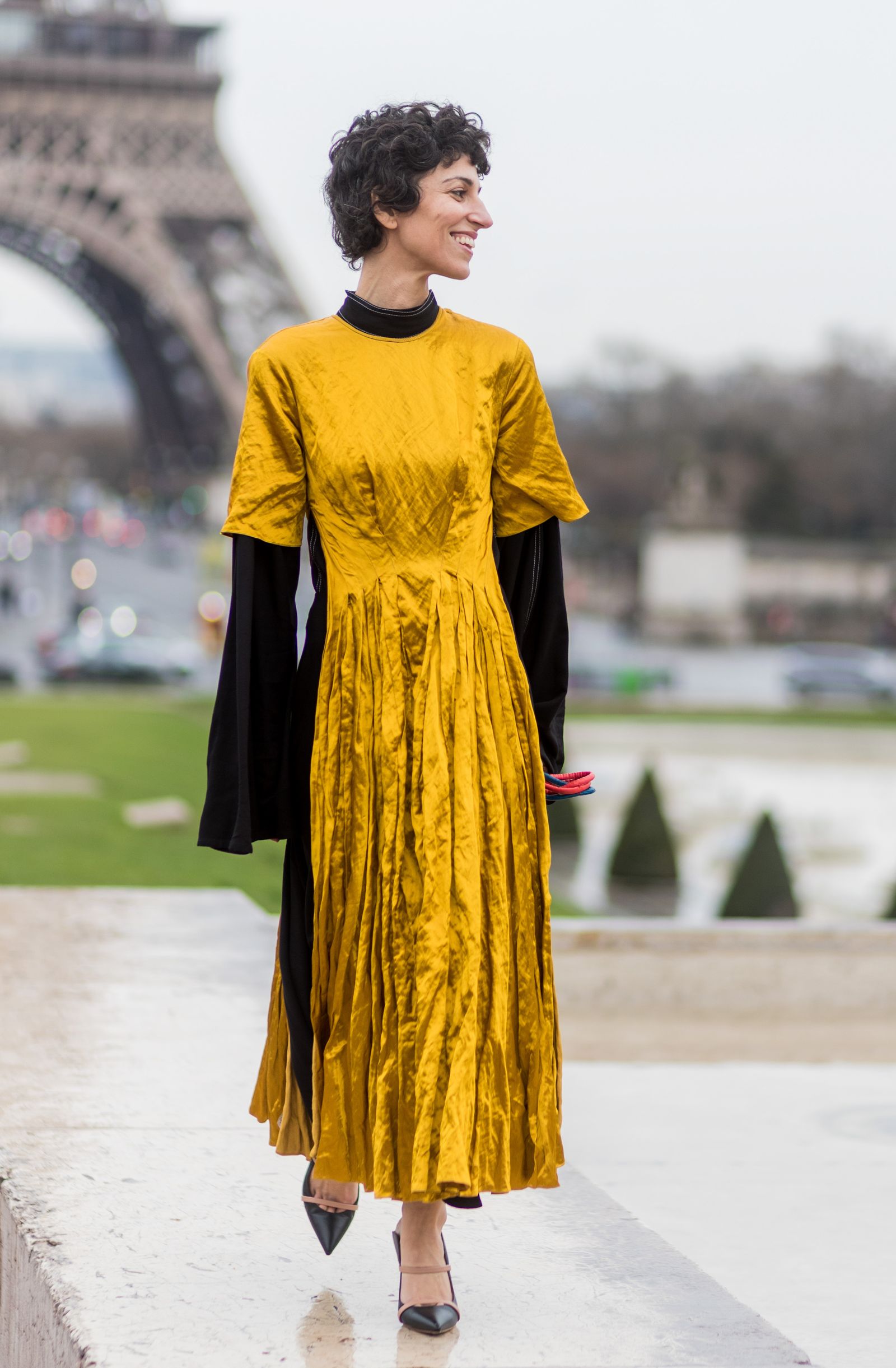 How to Wear Tops With Bell Sleeves | Who What Wear