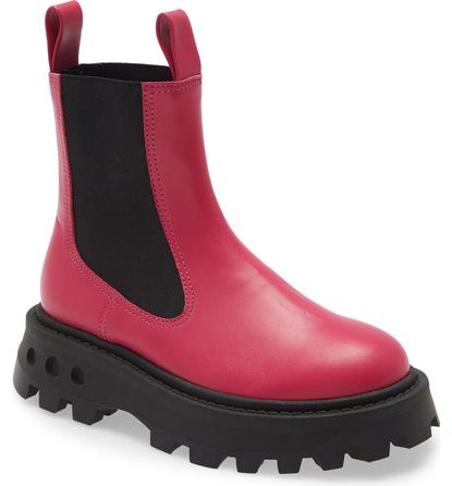 The 21 Best Red Boots That Are So Stylish in 2021 | Who What Wear