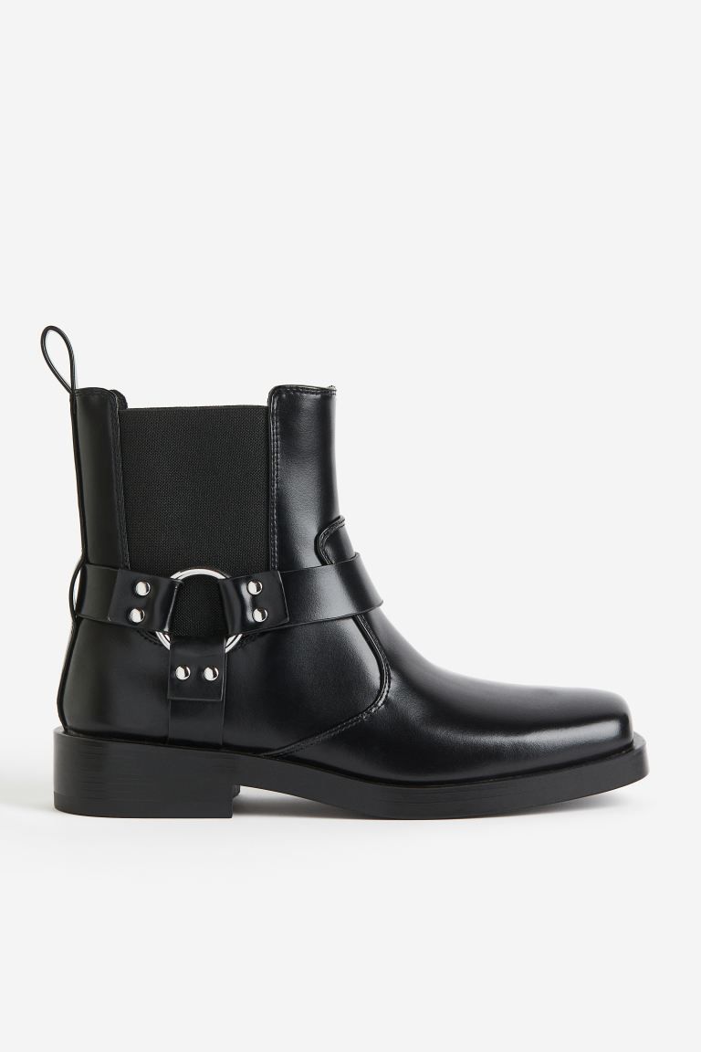 The 26 Best Black Boots for Women, Hands Down | Who What Wear
