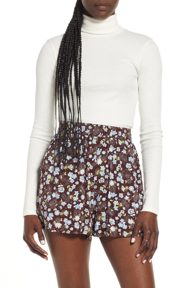 11 Bowling Date-Night Outfits to Try Now | Who What Wear