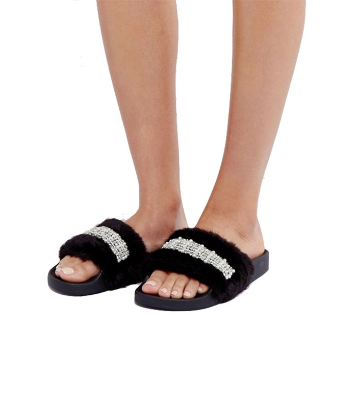 10 Cool Slides You Can Still Wear This Fall | Who What Wear
