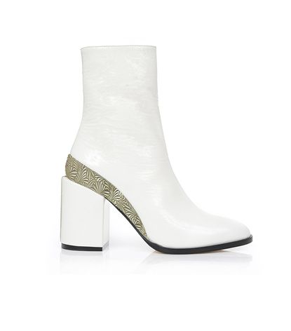 Shop the Coolest White Boots | Who What Wear