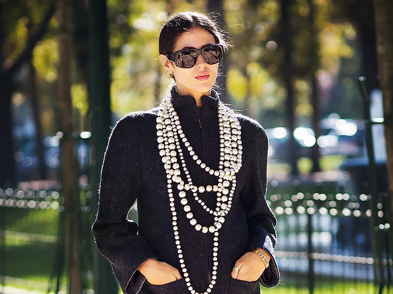 The Best Modern Pearl Jewelry to Shop Now | Who What Wear