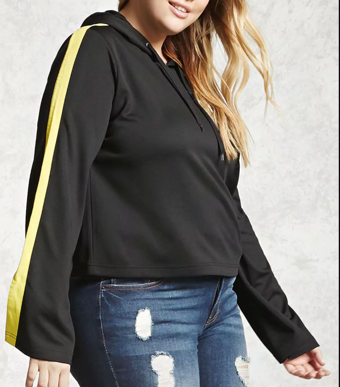 20 Sweatshirts That Will Be the Spotlight of Your Outfit | Who What Wear