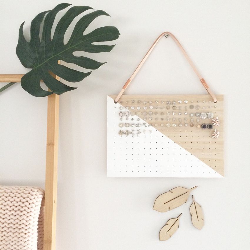 15 Earring Storage Ideas Your Jewelry Collection Needs | Who What Wear