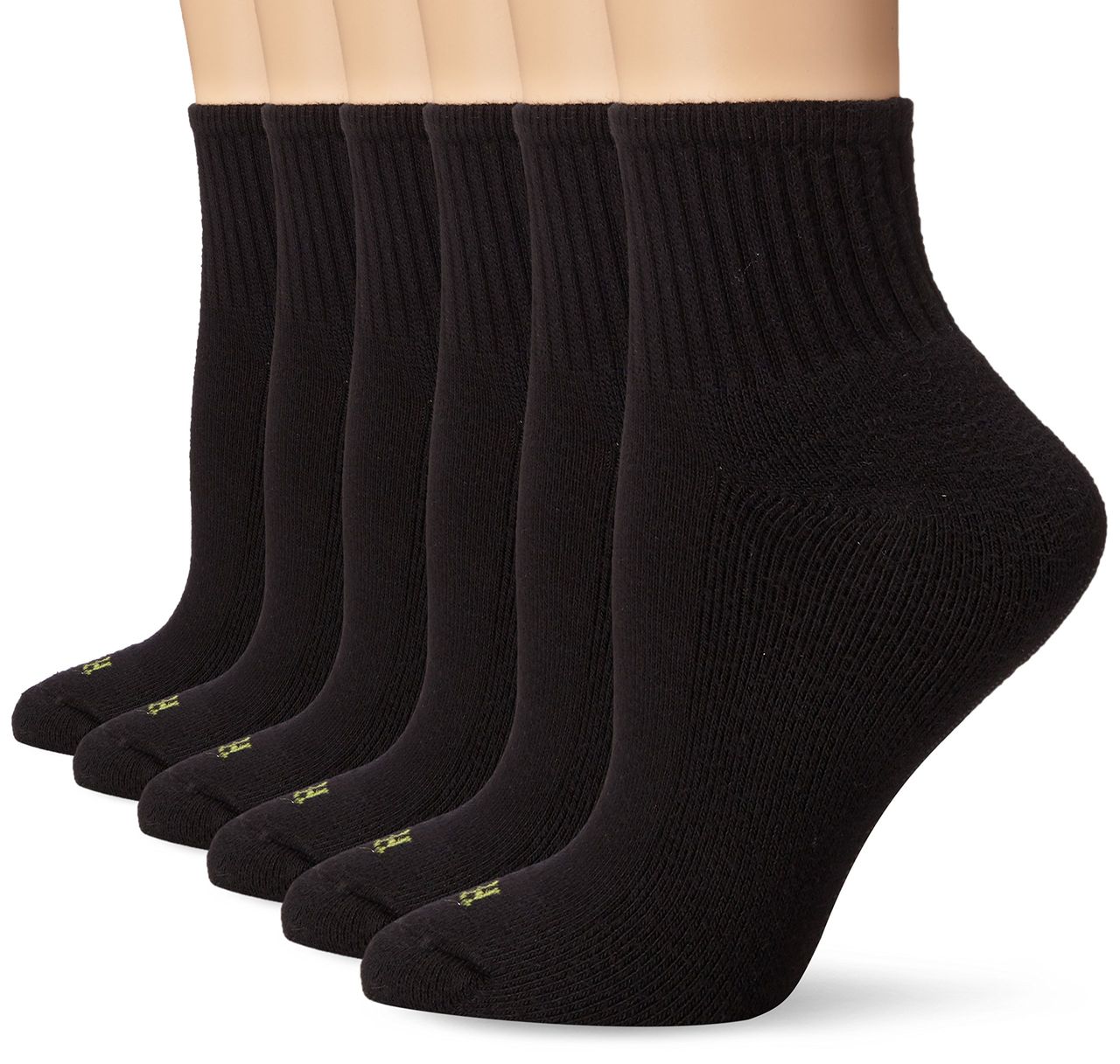 The Best Winter Socks, According to Amazon Reviews | Who What Wear