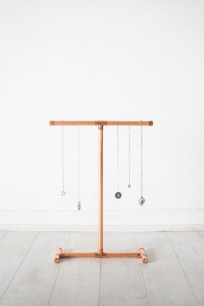 9 Ways to Store Your Necklaces You Haven't Tried | Who What Wear