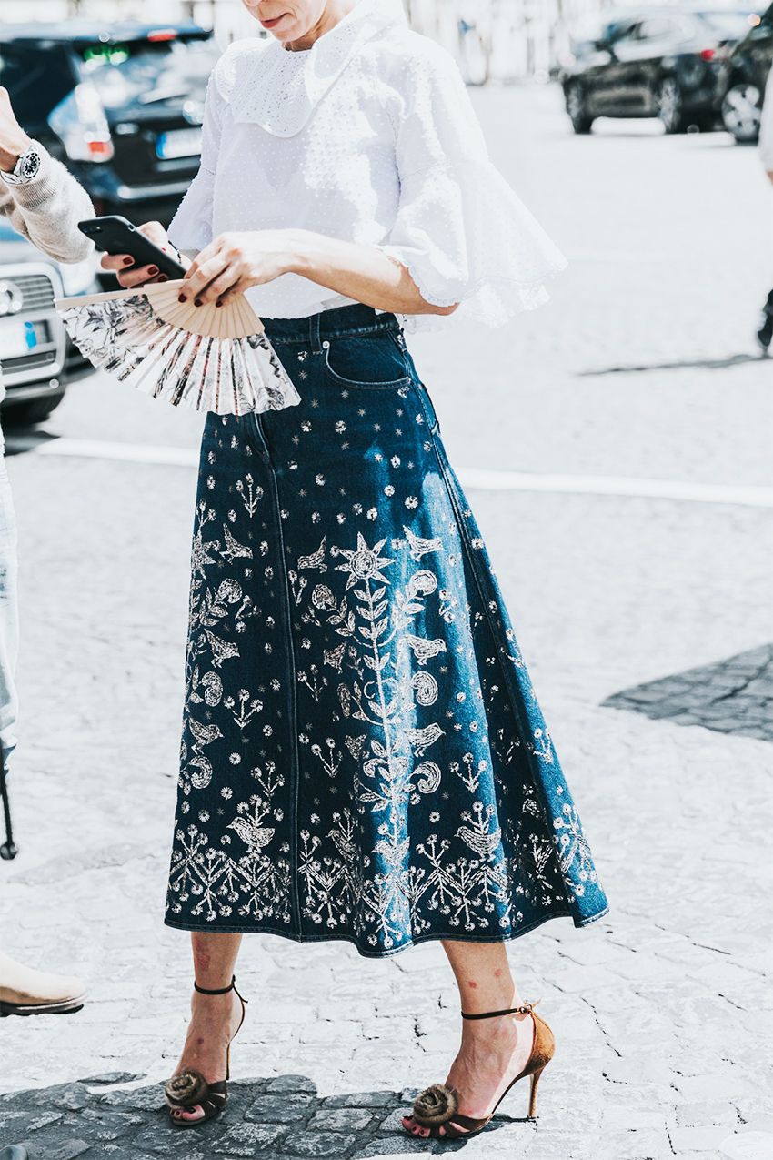 These Are Our Go-To High-Waisted Skirt Outfits | Who What Wear