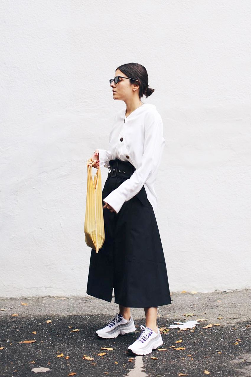 These Are Our Go-To High-Waisted Skirt Outfits | Who What Wear