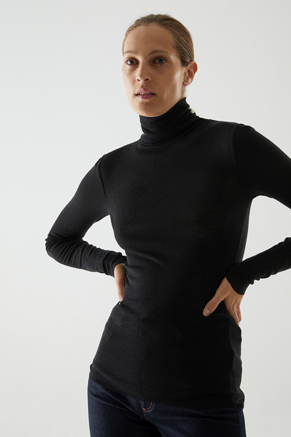 The 19 Best Black Sweaters, According to Me | Who What Wear