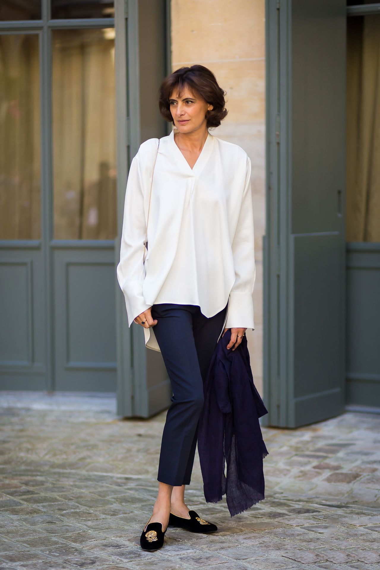 12 Slippers for the Coziest Street Style | Who What Wear