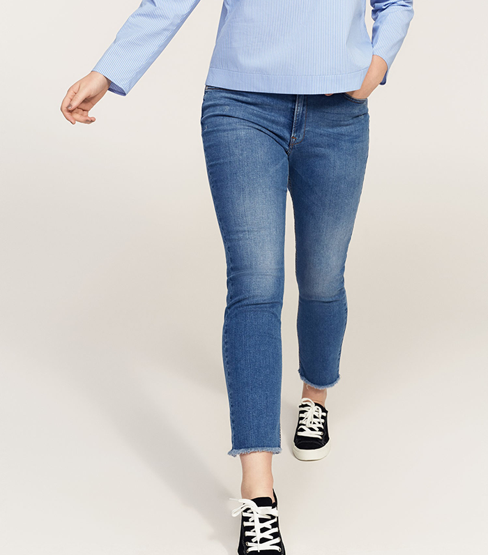 The 3 Most Flattering Jeans to Wear With Flats | Who What Wear