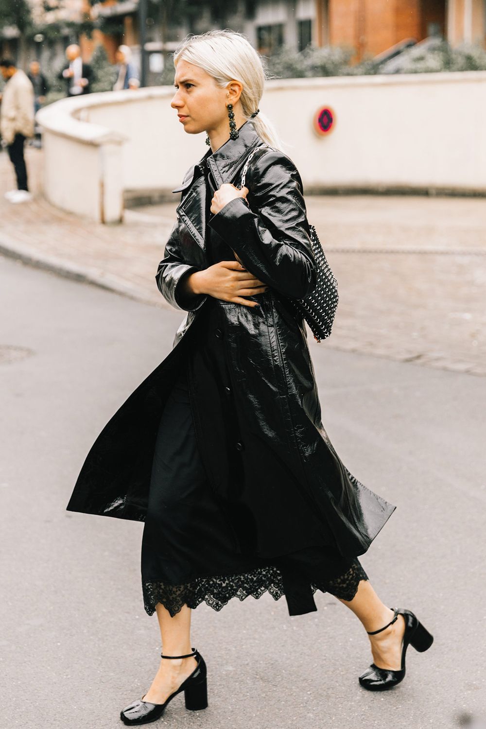 Get Inspired With Our Roundup of All-Black Work Outfits | Who What Wear
