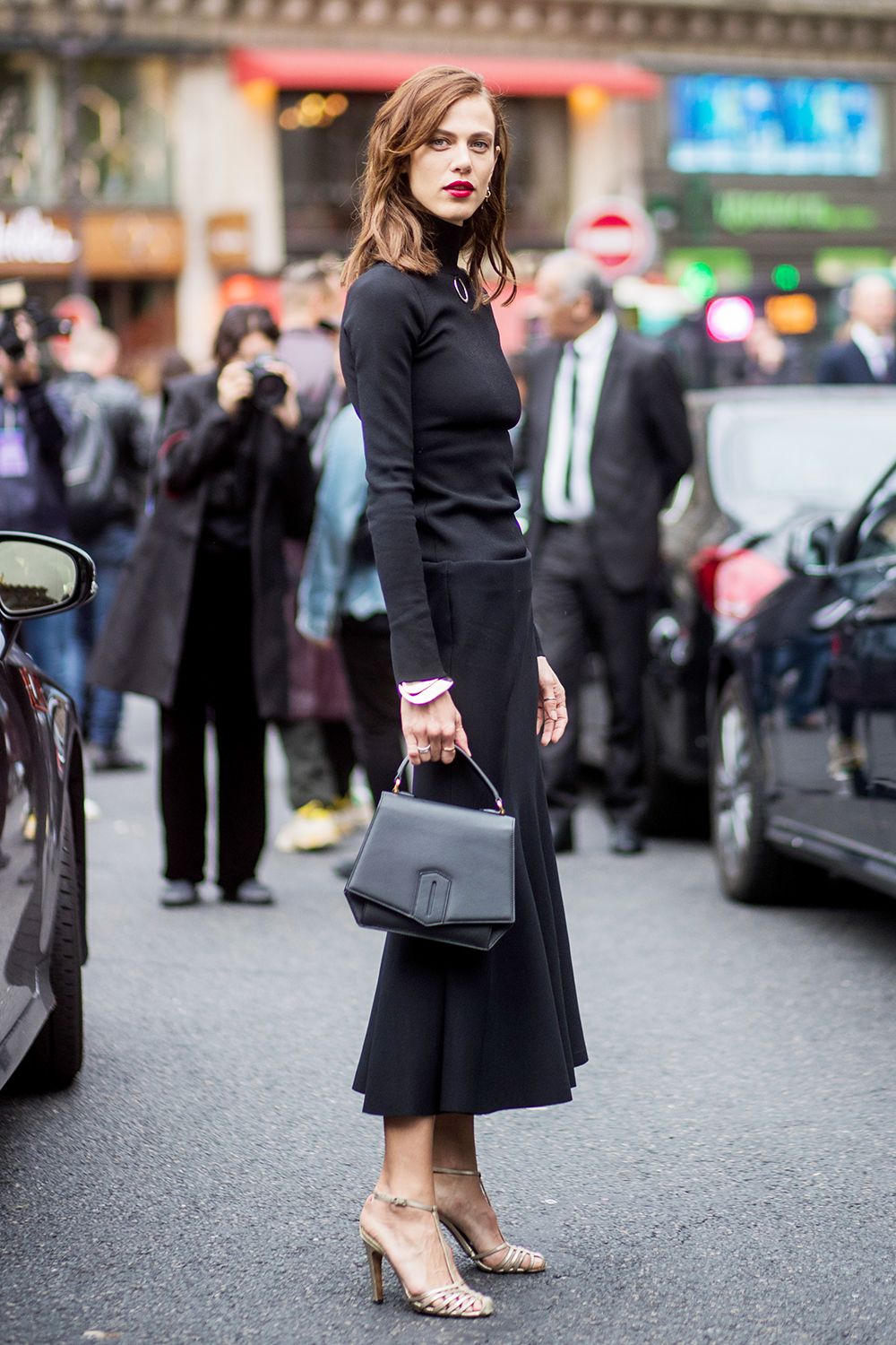 Get Inspired With Our Roundup of All-Black Work Outfits | Who What Wear