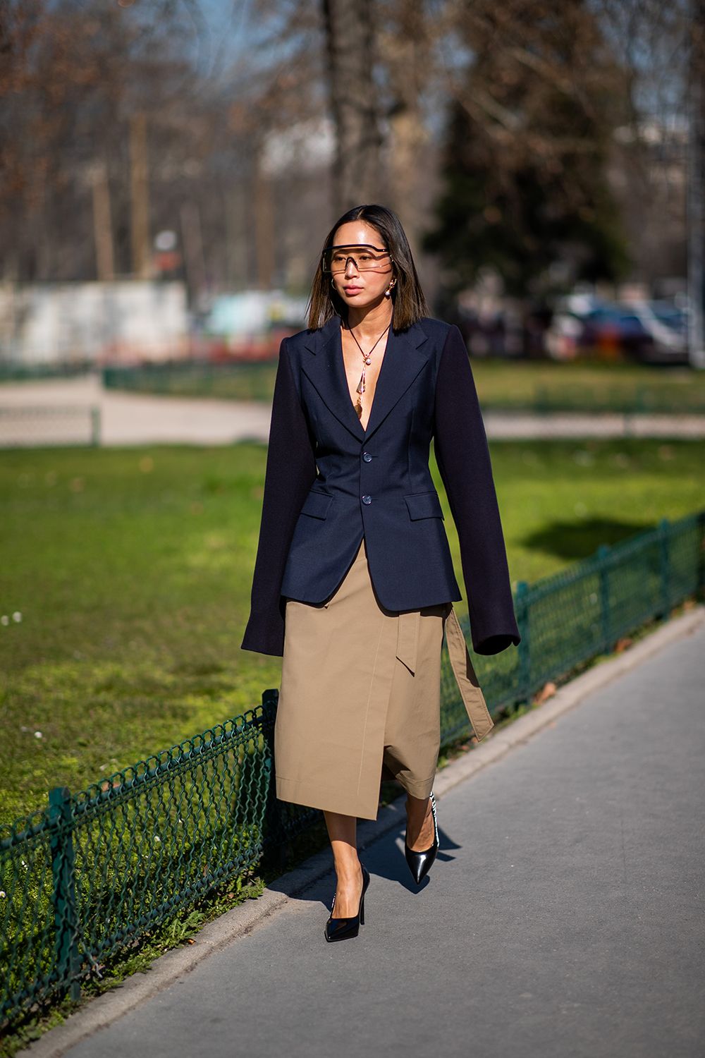 11 Colors That Go With Navy Blue | Who What Wear